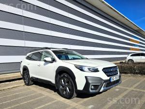 White Subaru Outback 2022 in Aizkraukle, with an engine capacity of 2.50 L and mileage of 73 thousand km for 25600 €, photo 6 on AUTOMOTO.COM.LV