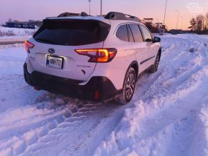 Balts Subaru Outback 2022 Viļņa, ar dzinēja tilpumu 2.50 L un nobraukumu 28 tūkst. km par 20700 €, foto 2 vietnē AUTOMOTO.COM.LV