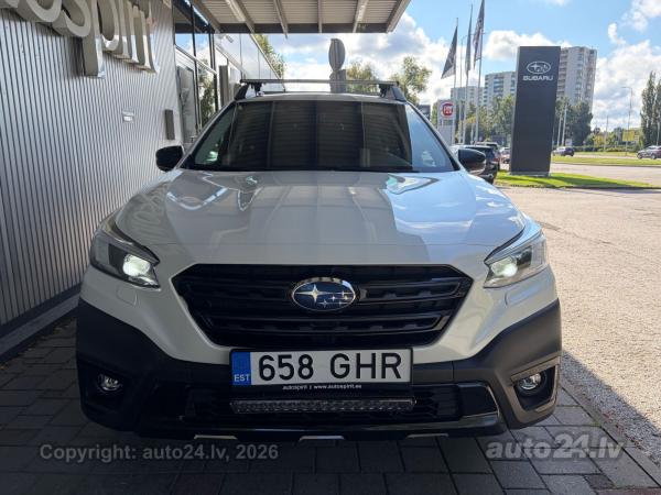 White Subaru Outback 2022 in Tallinn, with an engine capacity of 2.50 L and mileage of 145 thousand km for 23490 €, photo 5 on AUTOMOTO.COM.LV