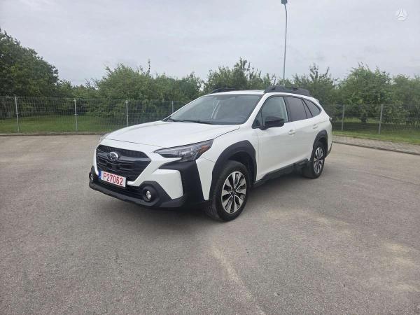 White Subaru Outback 2023 in Klaipeda, with an engine capacity of 2.50 L and mileage of 25 thousand km for 25700 €, photo 1 on AUTOMOTO.COM.LV