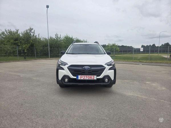 White Subaru Outback 2023 in Klaipeda, with an engine capacity of 2.50 L and mileage of 25 thousand km for 25700 €, photo 7 on AUTOMOTO.COM.LV
