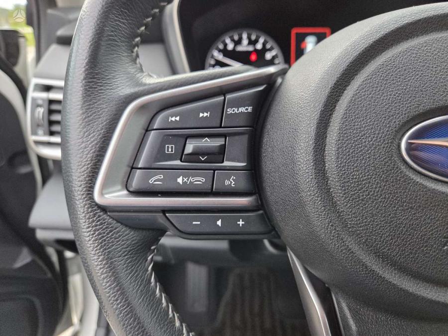 White Subaru Outback 2023 in Klaipeda, with an engine capacity of 2.50 L and mileage of 25 thousand km for 25700 €, photo 19 on AUTOMOTO.COM.LV