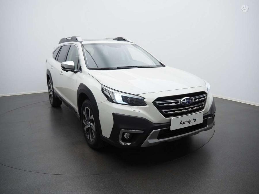 White Subaru Outback 2023 in Vilnius, with an engine capacity of 2.50 L and mileage of 149 thousand km for 25600 €, photo 4 on AUTOMOTO.COM.LV