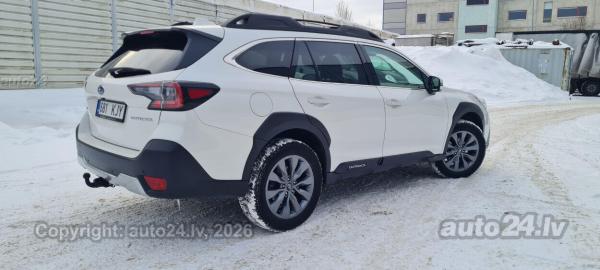 Balts Subaru Outback 2024 Tallina, ar dzinēja tilpumu 2.50 L un nobraukumu 64 tūkst. km par 31000 €, foto 6 vietnē AUTOMOTO.COM.LV