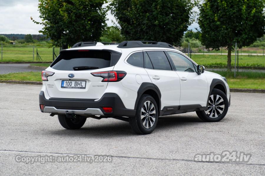White Subaru Outback 2024 in Tartu, with an engine capacity of 2.50 L and mileage of 25 thousand km for 31500 €, photo 6 on AUTOMOTO.COM.LV