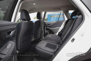 White Subaru Outback 2024 in Tartu, with an engine capacity of 2.50 L and mileage of 25 thousand km for 31500 €, photo 18 on AUTOMOTO.COM.LV