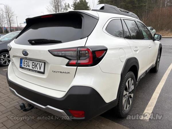 White Subaru Outback 2025 in Tallinn, with an engine capacity of 2.50 L and mileage of 13 thousand km for 37900 €, photo 5 on AUTOMOTO.COM.LV