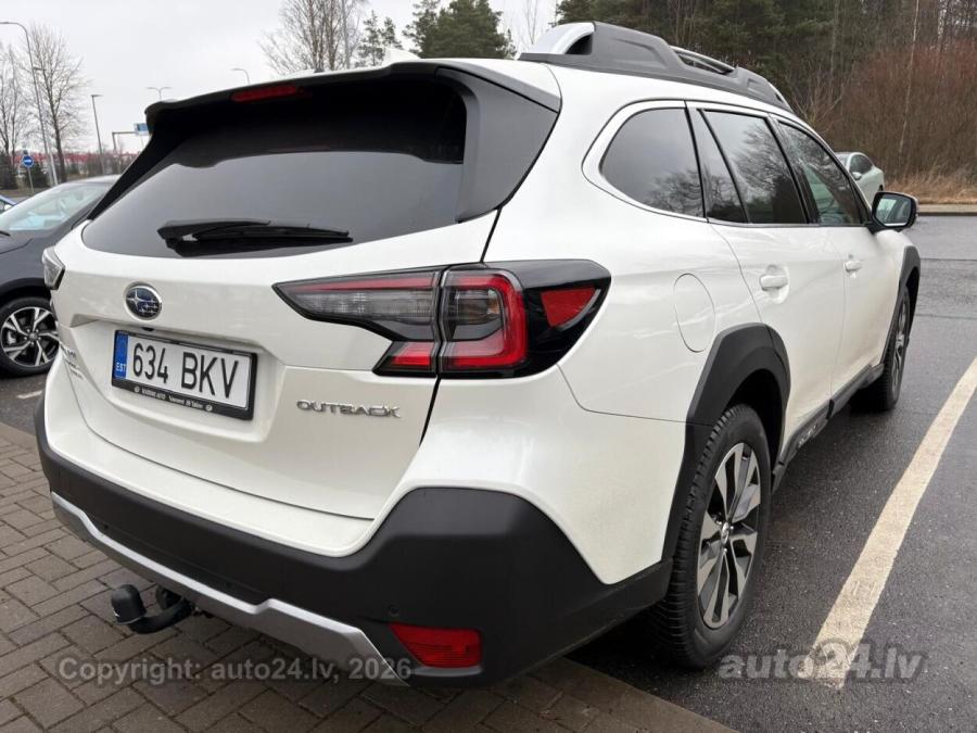 Balts Subaru Outback 2025 Tallina, ar dzinēja tilpumu 2.50 L un nobraukumu 13 tūkst. km par 37900 €, foto 5 vietnē AUTOMOTO.COM.LV