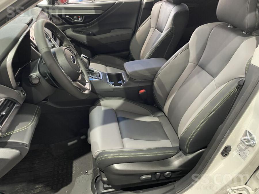 Balts Subaru Outback 2026 Rīga, ar dzinēja tilpumu 2.50 L un nobraukumu 12 tūkst. km par 37490 €, foto 7 vietnē AUTOMOTO.COM.LV