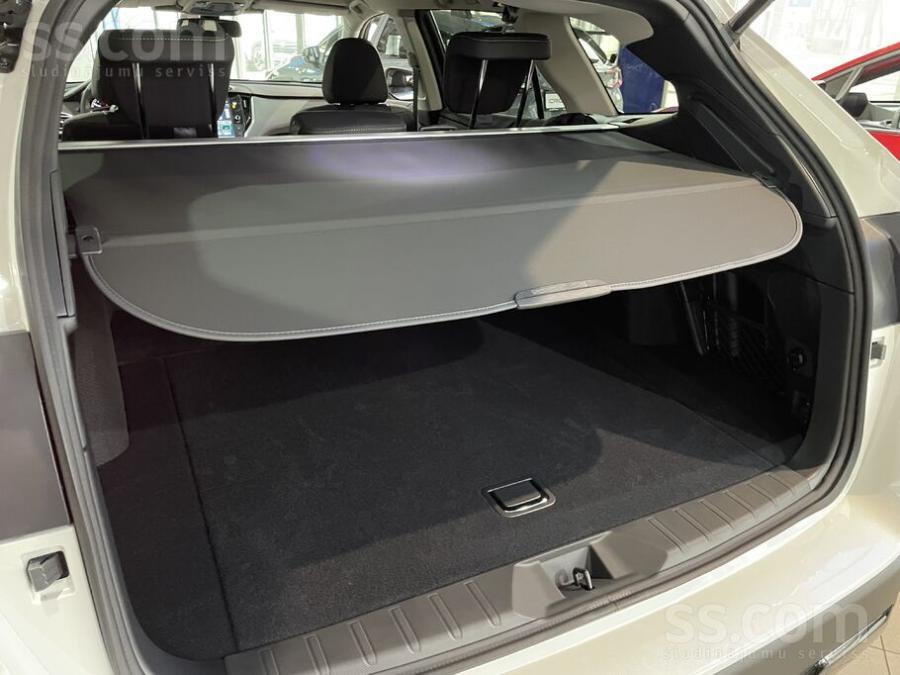 Balts Subaru Outback 2026 Rīga, ar dzinēja tilpumu 2.50 L un nobraukumu 12 tūkst. km par 37490 €, foto 22 vietnē AUTOMOTO.COM.LV
