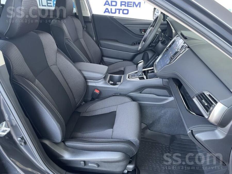 Balts Subaru Outback 2026 Rīga, ar dzinēja tilpumu 2.50 L un nobraukumu 12 tūkst. km par 35490 €, foto 9 vietnē AUTOMOTO.COM.LV