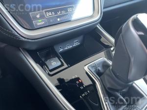 Balts Subaru Outback 2026 Rīga, ar dzinēja tilpumu 2.50 L un nobraukumu 12 tūkst. km par 35490 €, foto 18 vietnē AUTOMOTO.COM.LV