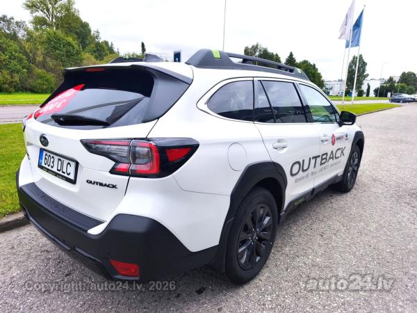 Balts Subaru Outback 2026 Pērnava, ar dzinēja tilpumu 2.50 L un nobraukumu 8 tūkst. km par 38800 €, foto 4 vietnē AUTOMOTO.COM.LV
