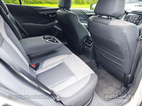 Balts Subaru Outback 2026 Pērnava, ar dzinēja tilpumu 2.50 L un nobraukumu 8 tūkst. km par 38800 €, foto 7 vietnē AUTOMOTO.COM.LV