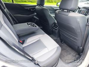 Balts Subaru Outback 2026 Pērnava, ar dzinēja tilpumu 2.50 L un nobraukumu 8 tūkst. km par 38800 €, foto 8 vietnē AUTOMOTO.COM.LV