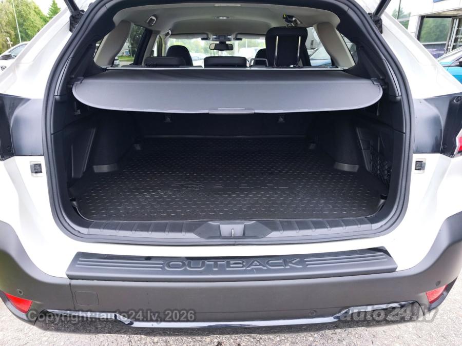Balts Subaru Outback 2026 Pērnava, ar dzinēja tilpumu 2.50 L un nobraukumu 8 tūkst. km par 38800 €, foto 9 vietnē AUTOMOTO.COM.LV
