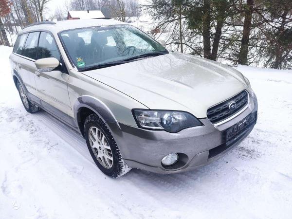 Yellow Subaru Outback 2005 in Utena, with an engine capacity of 2.46 L and mileage of 217 thousand km for 3400 €, photo 5 on AUTOMOTO.COM.LV