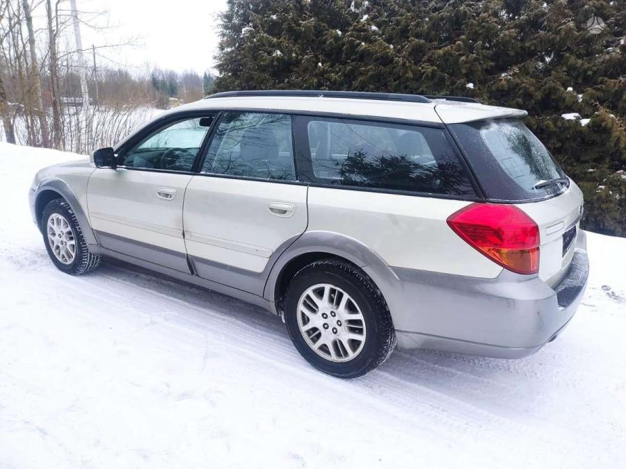Dzeltens Subaru Outback 2005 Utena, ar dzinēja tilpumu 2.46 L un nobraukumu 217 tūkst. km par 3400 €, foto 6 vietnē AUTOMOTO.COM.LV