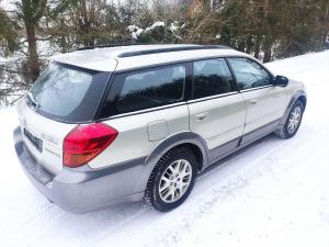 Dzeltens Subaru Outback 2005 Utena, ar dzinēja tilpumu 2.46 L un nobraukumu 217 tūkst. km par 3400 €, foto 7 vietnē AUTOMOTO.COM.LV