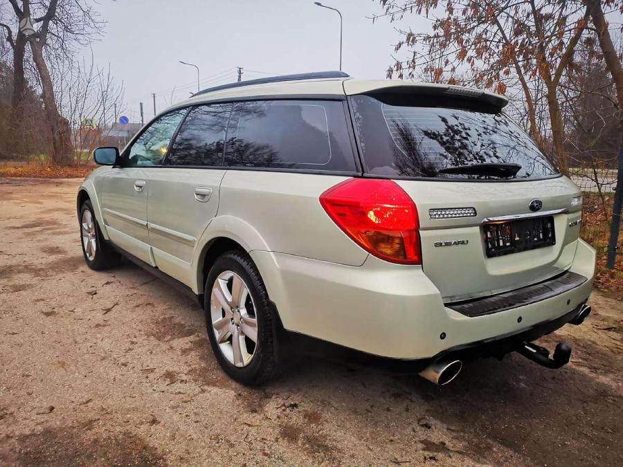 Yellow Subaru Outback 2006 in Kaunas, with an engine capacity of 3.00 L and mileage of 168 thousand km for 3700 €, photo 5 on AUTOMOTO.COM.LV
