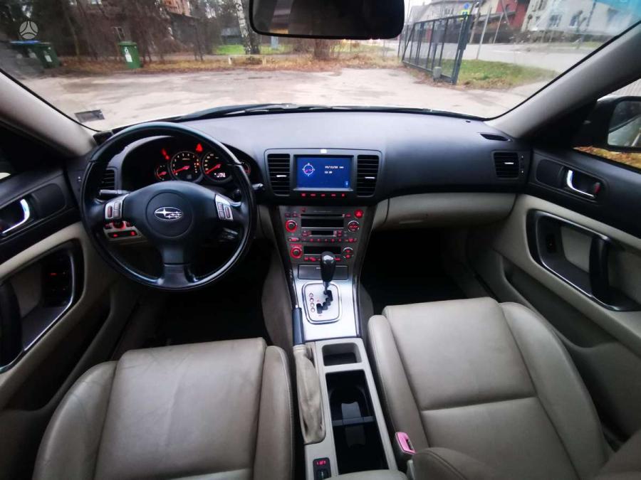 Yellow Subaru Outback 2006 in Kaunas, with an engine capacity of 3.00 L and mileage of 168 thousand km for 3700 €, photo 10 on AUTOMOTO.COM.LV