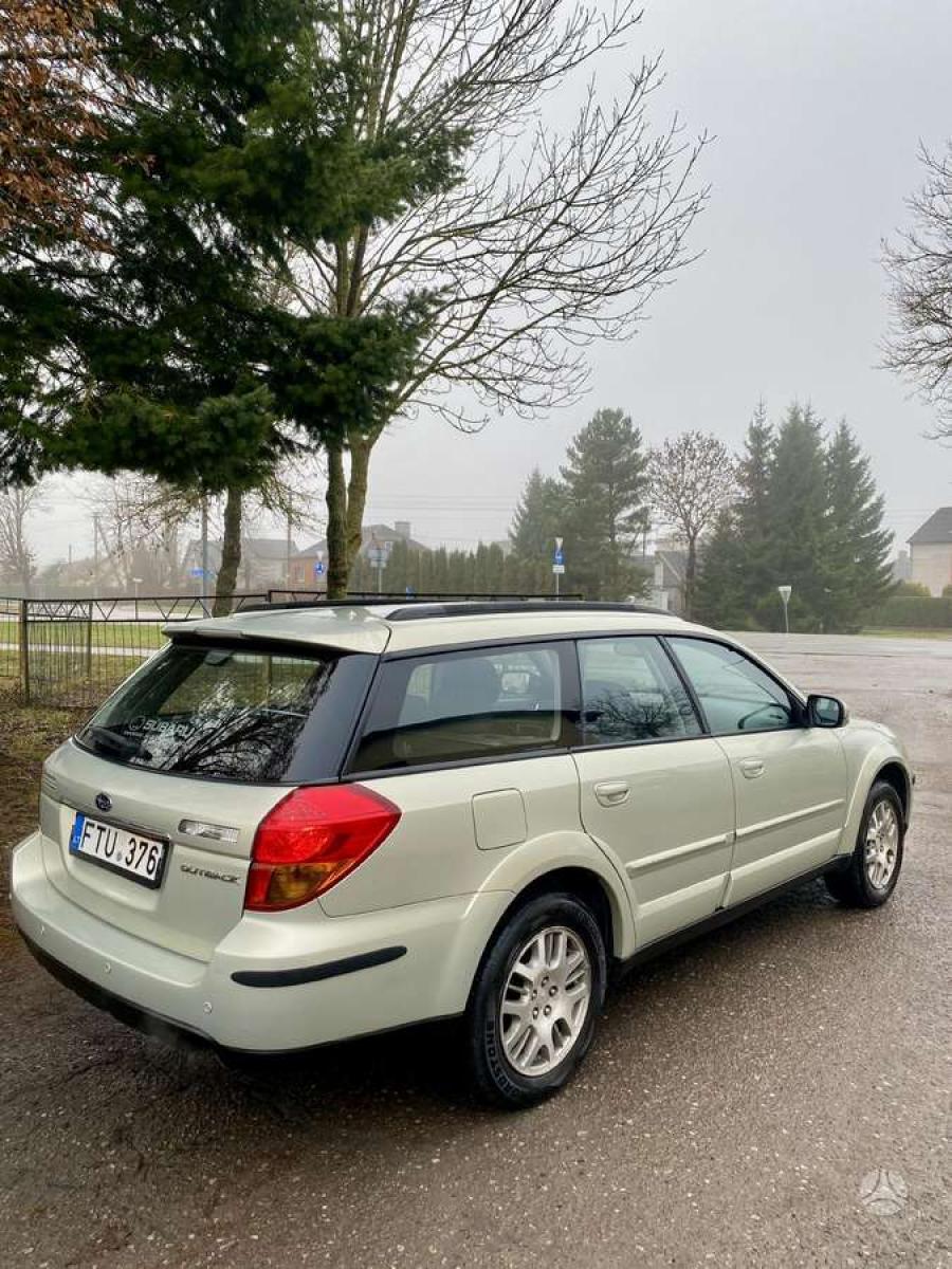 Dzeltens Subaru Outback 2007 Kelmė, ar dzinēja tilpumu 2.50 L un nobraukumu 200 tūkst. km par 2900 €, foto 4 vietnē AUTOMOTO.COM.LV
