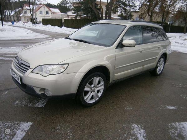 Dzeltens Subaru Outback 2007 Alīta, ar dzinēja tilpumu 2.50 L un nobraukumu 336 tūkst. km par 3700 €, foto 1 vietnē AUTOMOTO.COM.LV