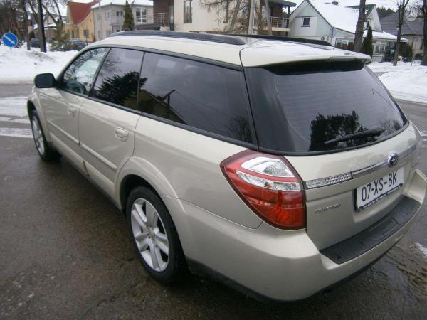Dzeltens Subaru Outback 2007 Alīta, ar dzinēja tilpumu 2.50 L un nobraukumu 336 tūkst. km par 3700 €, foto 6 vietnē AUTOMOTO.COM.LV