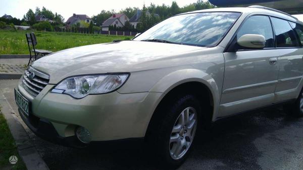 Dzeltens Subaru Outback 2007 Raseiniai, ar dzinēja tilpumu 2.46 L un nobraukumu 182 tūkst. km par 3950 €, foto 5 vietnē AUTOMOTO.COM.LV