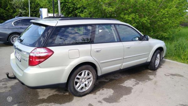 Dzeltens Subaru Outback 2007 Raseiniai, ar dzinēja tilpumu 2.46 L un nobraukumu 182 tūkst. km par 3950 €, foto 9 vietnē AUTOMOTO.COM.LV