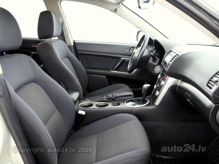 Желтый Субару Аутбек 2007 в Таллин, объемом двигателя 2.50 л и пробегом 329 тыс. км за 1799 €, фото 7 на AUTOMOTO.COM.LV