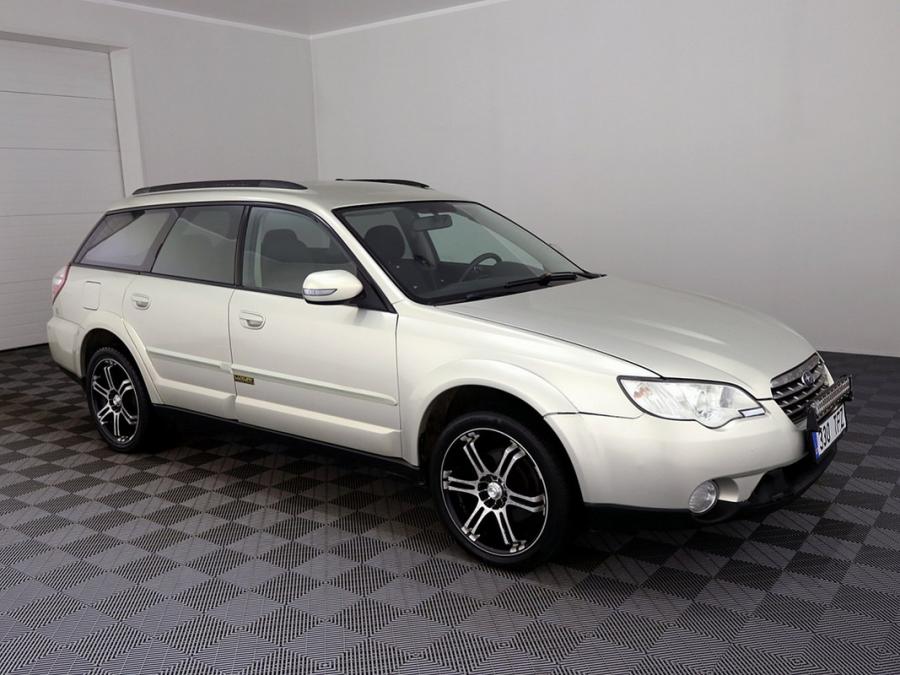 Dzeltens Subaru Outback 2007 Tallina, ar dzinēja tilpumu 2.50 L un nobraukumu 329 tūkst. km par 1799 €, foto 9 vietnē AUTOMOTO.COM.LV