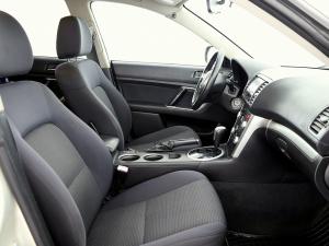 Dzeltens Subaru Outback 2007 Tallina, ar dzinēja tilpumu 2.50 L un nobraukumu 329 tūkst. km par 1799 €, foto 14 vietnē AUTOMOTO.COM.LV