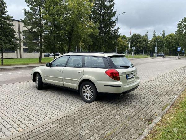 Желтый Субару Аутбек 2007 в Таураге, объемом двигателя 2.50 л и пробегом 222 тыс. км за 3100 €, фото 2 на AUTOMOTO.COM.LV