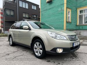 Dzeltens Subaru Outback 2010 Tallina, ar dzinēja tilpumu 2.50 L un nobraukumu 254 tūkst. km par 4400 €, foto  vietnē AUTOMOTO.COM.LV