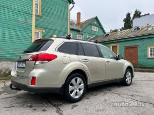 Dzeltens Subaru Outback 2010 Tallina, ar dzinēja tilpumu 2.50 L un nobraukumu 254 tūkst. km par 4400 €, foto 7 vietnē AUTOMOTO.COM.LV