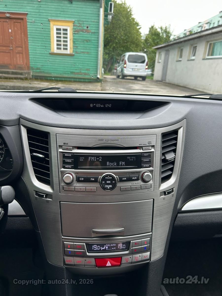 Dzeltens Subaru Outback 2010 Tallina, ar dzinēja tilpumu 2.50 L un nobraukumu 254 tūkst. km par 4400 €, foto 16 vietnē AUTOMOTO.COM.LV