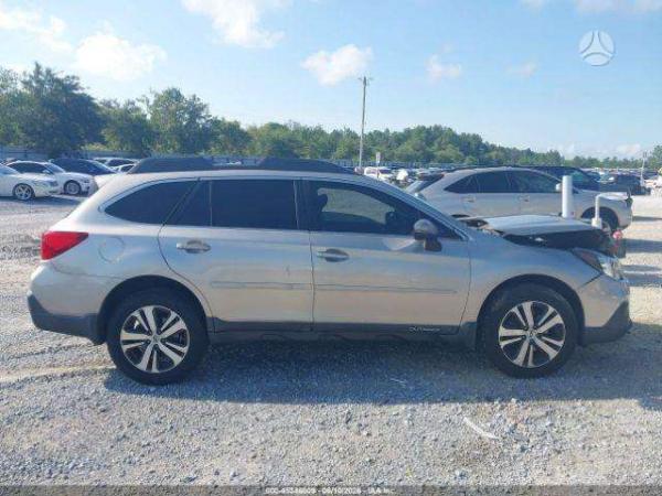 Dzeltens Subaru Outback 2018 Klaipėda, ar dzinēja tilpumu 3.60 L un nobraukumu 215 tūkst. km par 3500 €, foto 3 vietnē AUTOMOTO.COM.LV