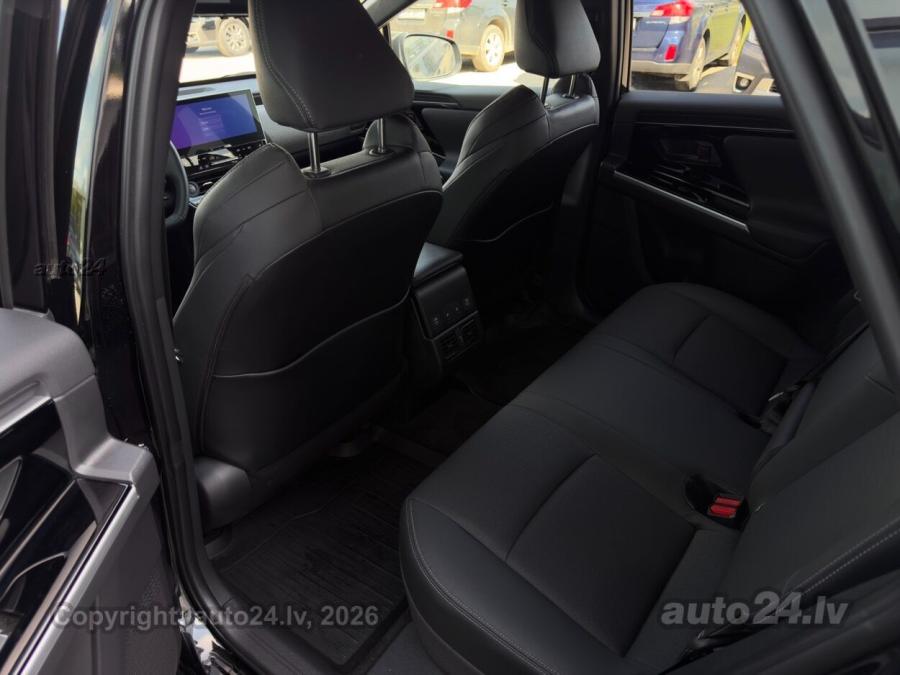 Melns Subaru Solterra 2024 Tartu, ar dzinēja tilpumu 0.00 L un nobraukumu 33 tūkst. km par 35800 €, foto 7 vietnē AUTOMOTO.COM.LV