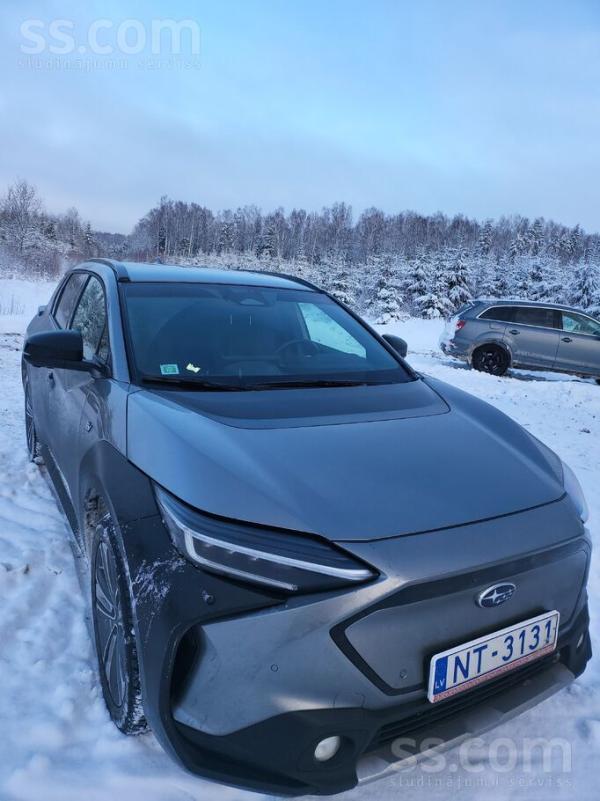Grey Subaru Solterra 2024 in Aizkraukle, with an engine capacity of 0.00 L and mileage of 73 thousand km for 28000 €, photo 5 on AUTOMOTO.COM.LV