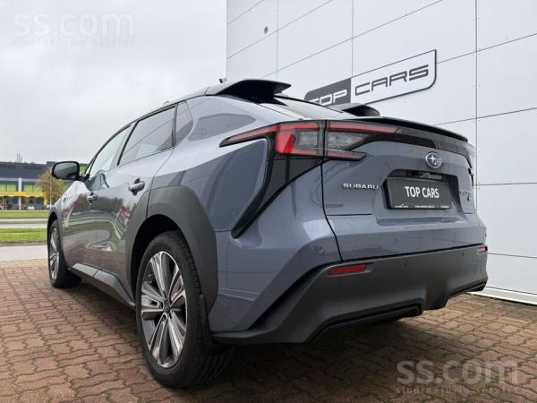 Pelēks Subaru Solterra 2024 Rīga, ar dzinēja tilpumu 0.00 L un nobraukumu 11 tūkst. km par 39900 €, foto 5 vietnē AUTOMOTO.COM.LV