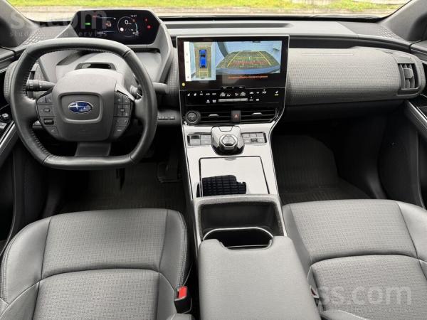 Pelēks Subaru Solterra 2024 Rīga, ar dzinēja tilpumu 0.00 L un nobraukumu 11 tūkst. km par 39900 €, foto 9 vietnē AUTOMOTO.COM.LV