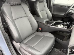 Grey Subaru Solterra 2024 in Riga, with an engine capacity of 0.00 L and mileage of 11 thousand km for 39900 €, photo 12 on AUTOMOTO.COM.LV
