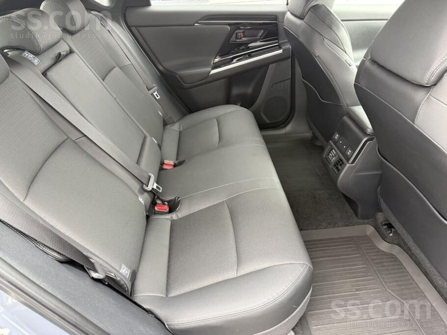 Grey Subaru Solterra 2024 in Riga, with an engine capacity of 0.00 L and mileage of 11 thousand km for 39900 €, photo 16 on AUTOMOTO.COM.LV