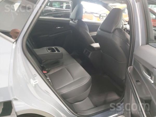 Grey Subaru Solterra 2026 in Riga, with an engine capacity of 0.00 L and mileage of 10 thousand km for 47400 €, photo 9 on AUTOMOTO.COM.LV