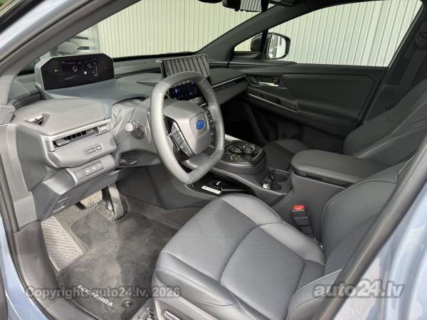 Pelēks Subaru Solterra 2026 Tallina, ar dzinēja tilpumu 0.00 L un nobraukumu 5 tūkst. km par 47490 €, foto 5 vietnē AUTOMOTO.COM.LV