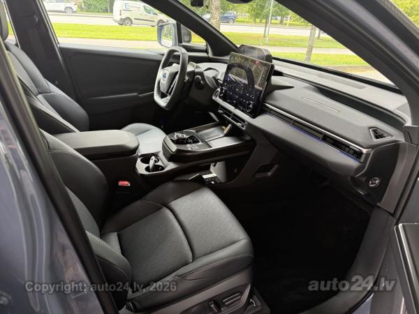 Pelēks Subaru Solterra 2026 Tallina, ar dzinēja tilpumu 0.00 L un nobraukumu 5 tūkst. km par 47490 €, foto 7 vietnē AUTOMOTO.COM.LV
