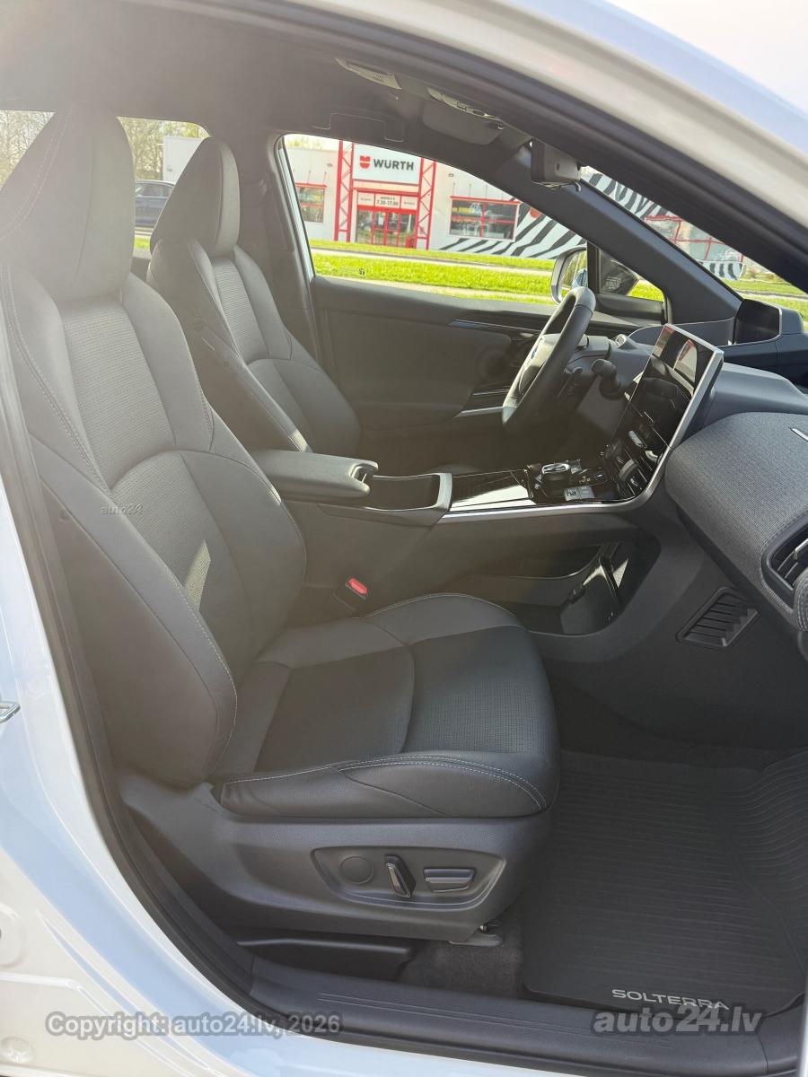 Balts Subaru Solterra 2024 Jehvi, ar dzinēja tilpumu 0.00 L un nobraukumu 77 tūkst. km par 31500 €, foto 10 vietnē AUTOMOTO.COM.LV