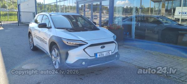 Balts Subaru Solterra 2025 Tallina, ar dzinēja tilpumu 0.00 L un nobraukumu 10 tūkst. km par 45900 €, foto 4 vietnē AUTOMOTO.COM.LV