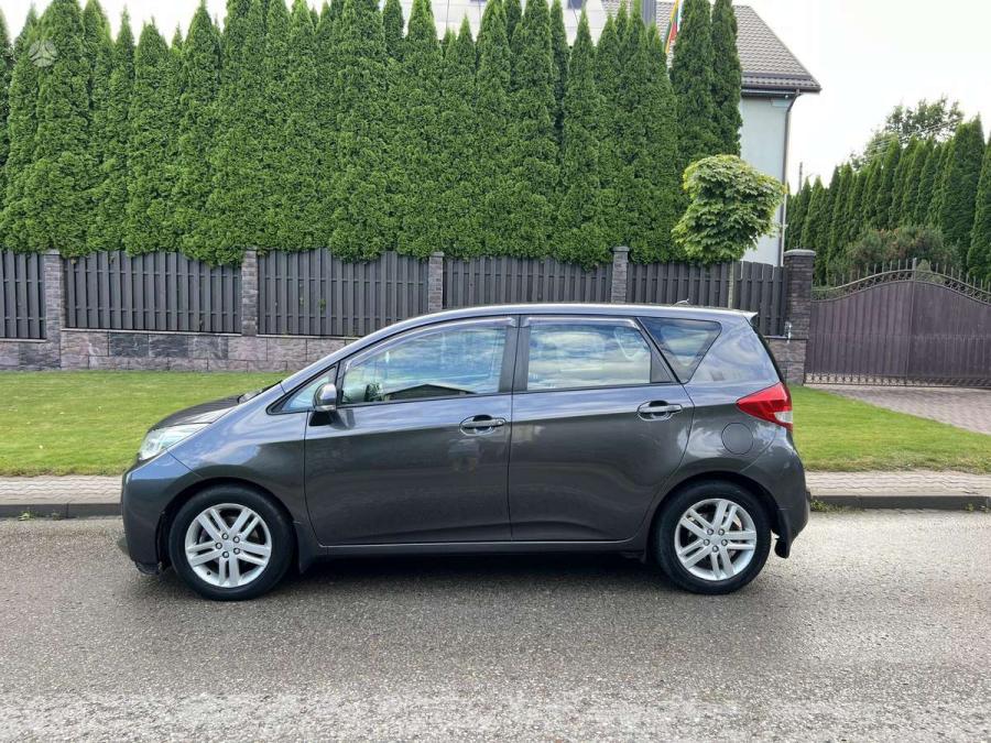 Pelēks Subaru Trezia 2012 Viļņa, ar dzinēja tilpumu 1.36 L un nobraukumu 132 tūkst. km par 3499 €, foto 3 vietnē AUTOMOTO.COM.LV